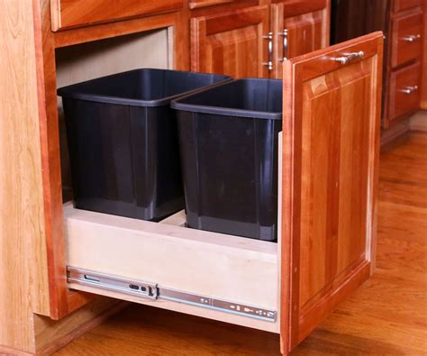 Diy Pull Out Trash Cabinet Trash Can Cabinet Kitchen Cabinet Plans