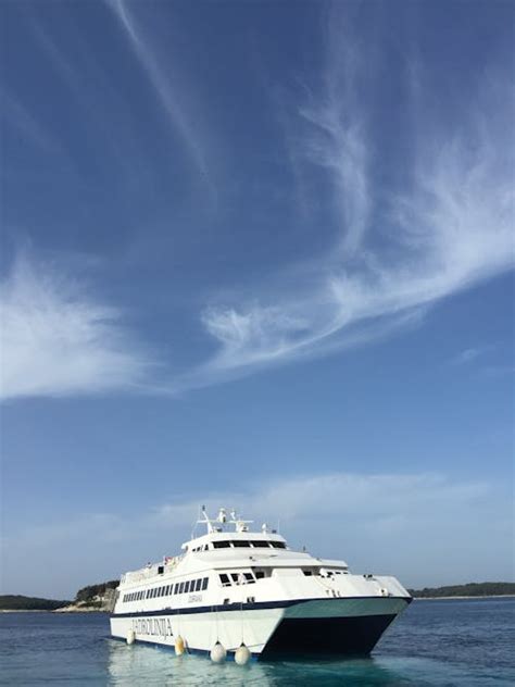 Photo Gratuite De Bateau Bateau De Croisière Ciel