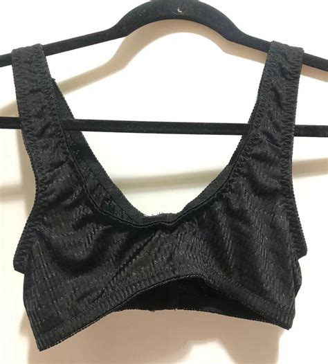 Vintage Qt Intimates Unlined Black Bra Hook And Loop Gem