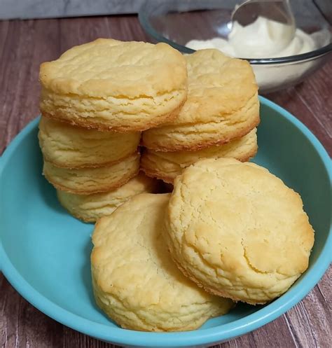 Eet Sum Mor Biscuits Recipe Recipe Quick And Easy