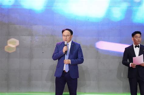 ШУТИС ШУТИС Мэдээлэл Холбооны Технологийн Сургууль