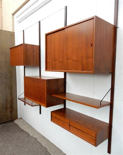 Mid Century Modern Poul Cadovius Cado Wall Unit Cabinet Shelf System At 1stdibs Mid Century