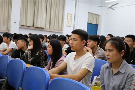 建筑工程系举行2018春季运动会动员大会 漯河职业技术学院建筑工程学院