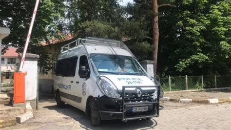 Спецпрокуратурата предаде на съд двама полицаи от ГПУ Калотина за подкупи