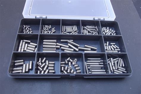 270 Piece Hex Head Set Screw Kit 270 Piece Hex Head Set Screw Bolt