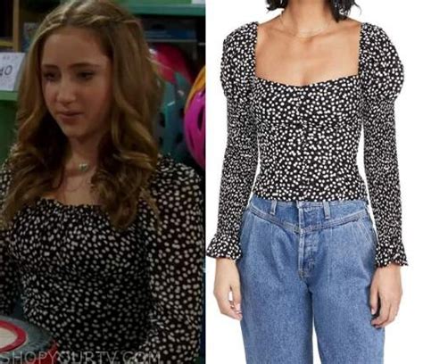 Ava Kolker Clothes Style Outfits Fashion Looks Shop Your Tv