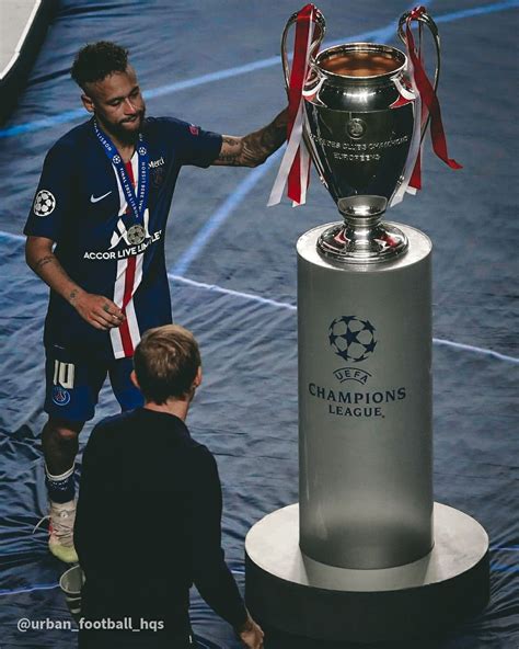 Neymar Jr Neymar Club World Cup Neymar Trophy Photo Neymar Football