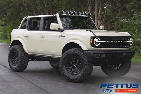 2025 Ford Bronco Outer Banks 4x4 Suv J2143