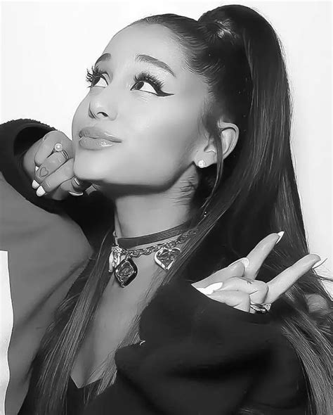 A Bad Angle On Ariana Doesnt Exsist Scrolller