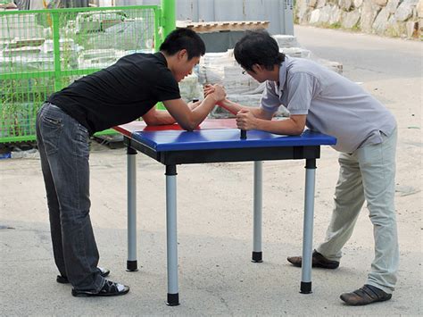 팔씨름대 프로모션게임기 새들에어바운스 이벤트용품의 모든 것