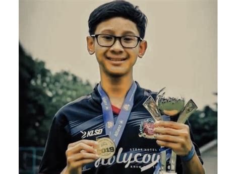 Ternyata Segini Biaya Spp Farrel Legolas Rompies Di Sma Binus School