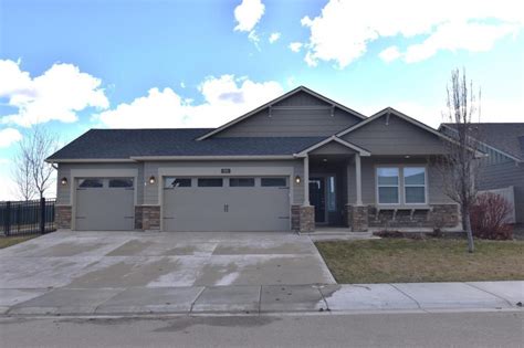 999 W Blue Downs St Meridian Id 83642 Redfin