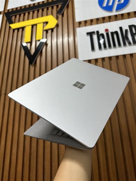 Microsoft Surface Laptop Core I G G G In
