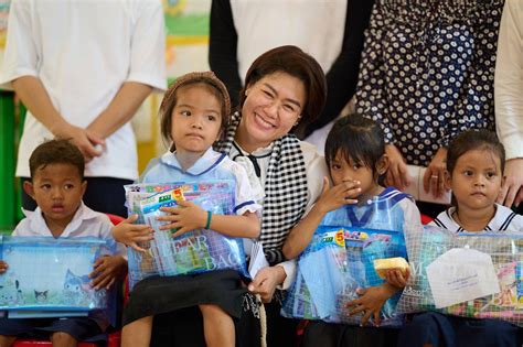 សសយក ក្រសួងព្រះបរមរាជវាំង សសយក ក្រសួងព្រះបរមរាជវាំង