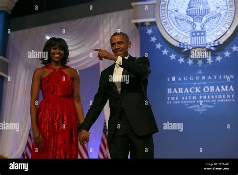 Washington Dc Januar 21 Us Präsident Barack Obama R Und First