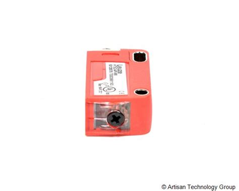 HT3C 4P M8 Leuze Diffuse Reflection Sensor With Background Suppression ArtisanTG