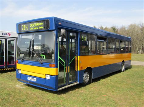 M721 Cgo Dennis Dart Plaxton Pointer Metrobus New To Met Flickr
