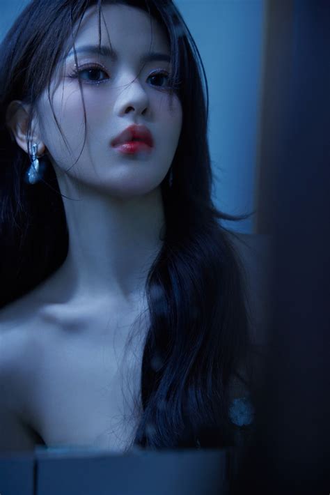China Entertainment News Actress Yang Mi