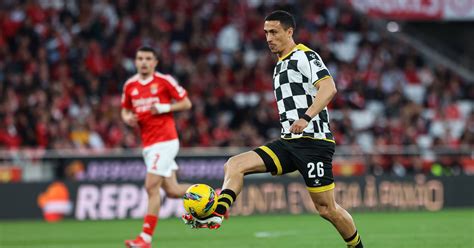 Mercado Vitória De Guimarães Rodrigo Abascal Vai Ser Conquistador A Bola