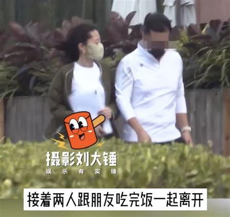46岁刘敏涛被曝恋情，和男子在车上接吻，轻抚对方脸颊好会撒娇刘敏涛脸颊撒娇新浪新闻