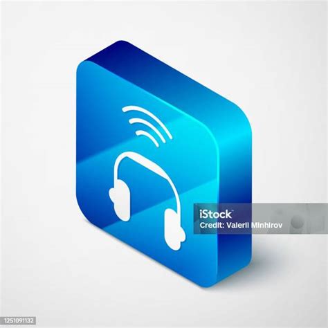 회색 배경에 격리 된 등색 스마트 헤드폰 시스템 아이콘 무선 연결과 사물 인터넷 개념 파란색 정사각형 버튼 벡터 3차원 형태에 대한 스톡 벡터 아트 및 기타 이미지 Istock