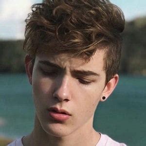 Cristobal Pesce Edad Familia Biografía Famous Birthdays