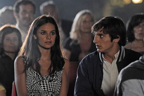 송중기 여자친구로 추측되는 영국인 케이티 루이스 사운더스는 누구