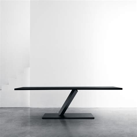 Element Table Design Plaza