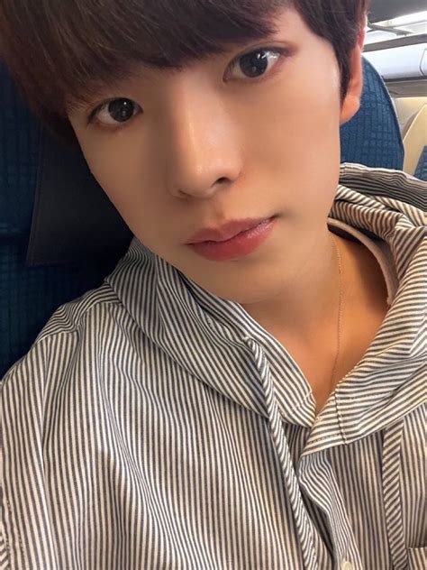 [잡담] 유우시 이목구비 오밀조밀 레전드 인스티즈 Instiz 연예 카테고리