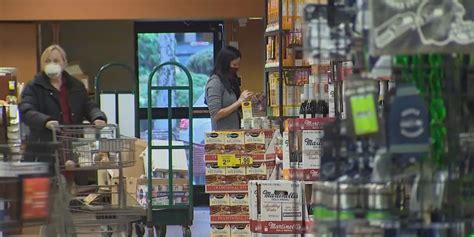 Fda Food Label Proposal Could Help Americans Health Uva Dietician Says