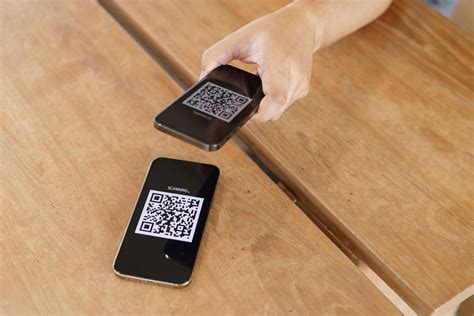 qr code vs nfc decoding the differences and use cases