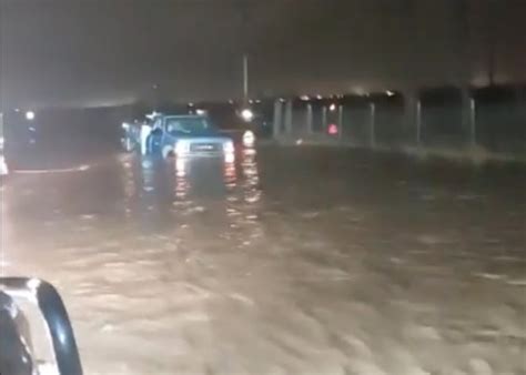 Massive Flooding In Nm Kills At Least 1 Person Nearly 300 Rescued