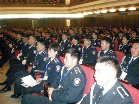 Цагдаагийн албан хаагч иргэдтэй хэрхэн харилцах ёстой вэ