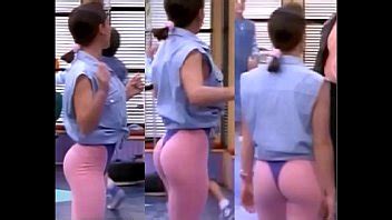 Amy Jo Johnson Montage Xvideos Com