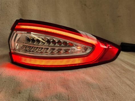 2015 Ford Fusion Titanium Passenger Side Quarter Panel Tail Light Ds7z