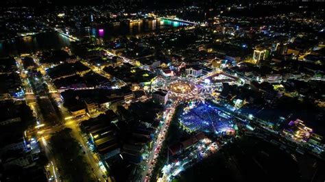 តើកំណើនភ្ញៀវទេសចរណ៍នៅតំបន់ឆ្នេរ នឹងចូលរួមលើកកំពស់វិស័យអចលនទ្រព្យក្នុងខេត្តទាំងនោះដូចម្តេច