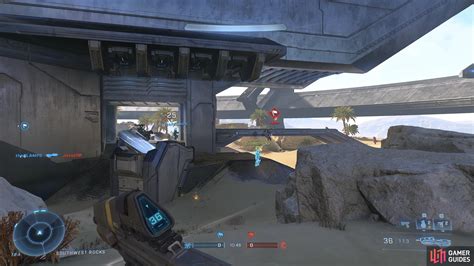 How To Play The Capture The Flag Game Mode Game Modes Multiplayer Halo Infinite Gamer