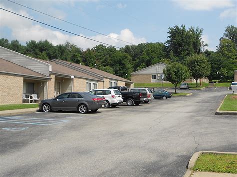 Twin Knobs Two Bedroom Apartment Fairview Llc