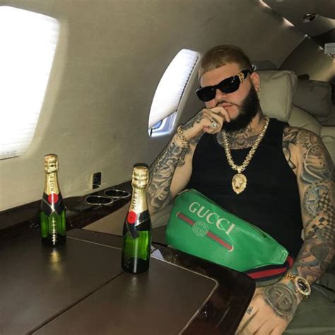 El Cantante Farruko Fue Arrestado Por Esconder Usd 52000 En Su