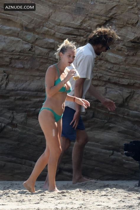 Robin Wright Is Feeling The Love From Her Daughter Dylan Penn As The Pair Spends Time In Malibu