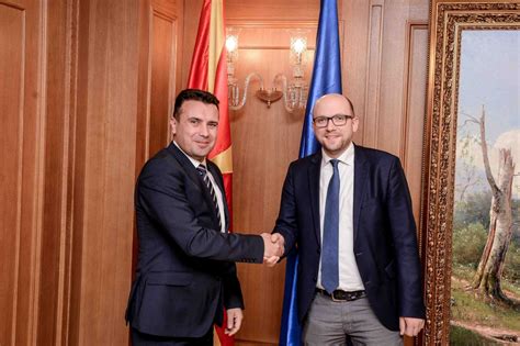 Премиерот Заев на средба со германскиот пратеник Сарацин • Webohrid