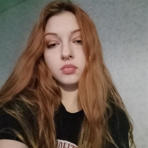 Red Head Beast Cam Model Free Live Sex Show And Chat Stripchat