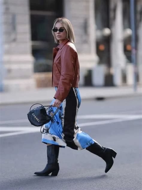 20 Sizzling Fall Outfits With Cowgirl Boots Unleash Your Inner Country