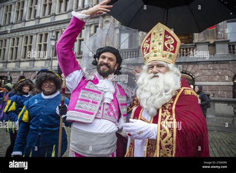 Antwerp Belgium 18th Nov 2023 Ramon And Sinterklaas Saint Nicolas