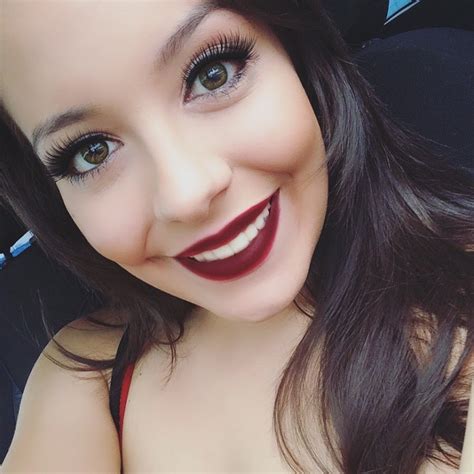Isamakeandrade Youtube