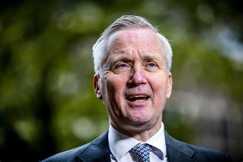 Van Der Burg Na Ernstige Voedselvertiging Het Gaat Beter Maar