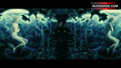 Milla Jovovich Naked Clones Resident Evil Extinction Nudebase Com