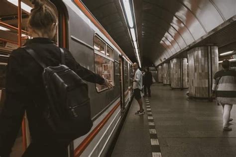 იპოვე მეტროს ქრაში