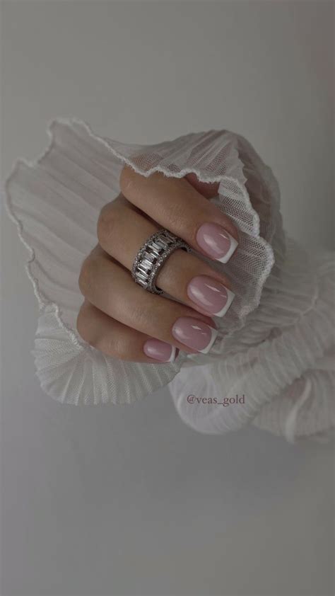 Маникюр френч французский маникюр Маникюр Дизай ногтей Красивые ногти