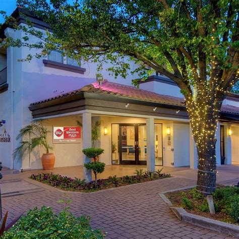 The 10 Closest Hotels To Davis Campus Of The University Of California